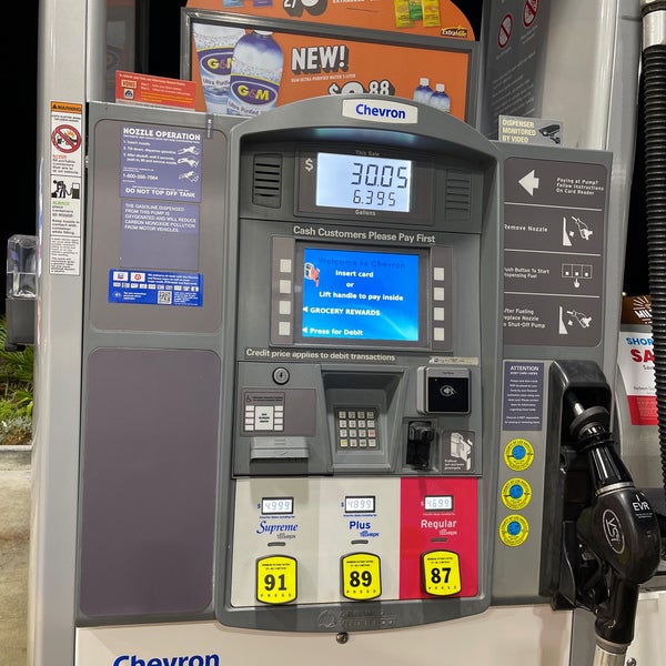 Chevron - Fuel Station in Northwest Torrance