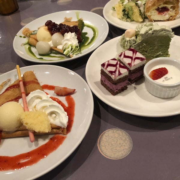 Photos at Bitter Sweets Buffet - 新宿区, 東京都