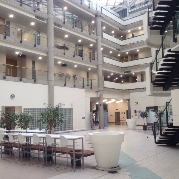 Geoffrey Manton Building