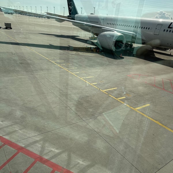 Gate G40 - Terminal 2