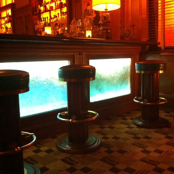 Polar Bar - Hotel Bar in Seattle Central Business District