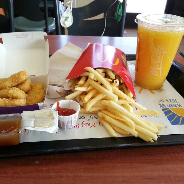McDonald's - Fast Food Restaurant in Northeast Calgary
