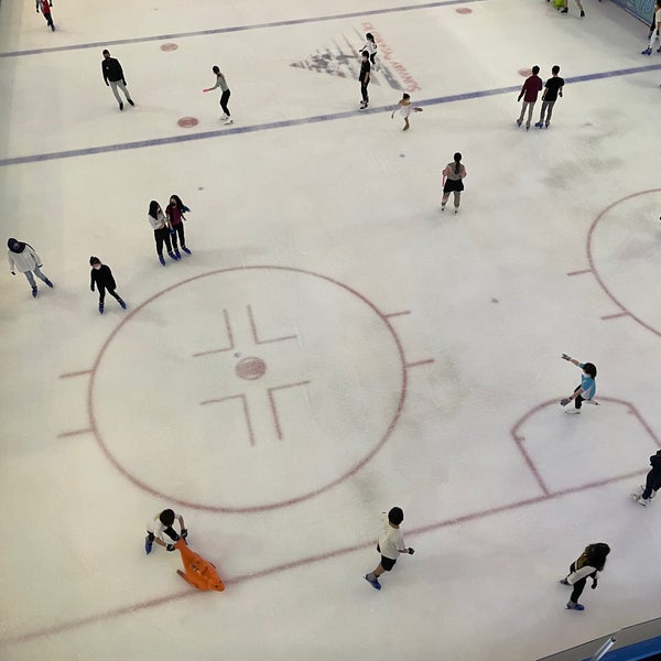 Sunway Pyramid Ice - Skating Rink in Petaling Jaya