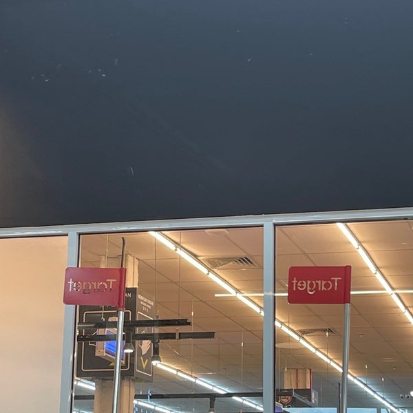 Target Supermarket - Grocery Store