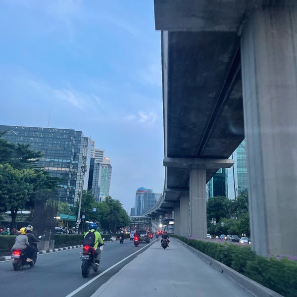 Jalan H.R. Rasuna Said - 103 tips