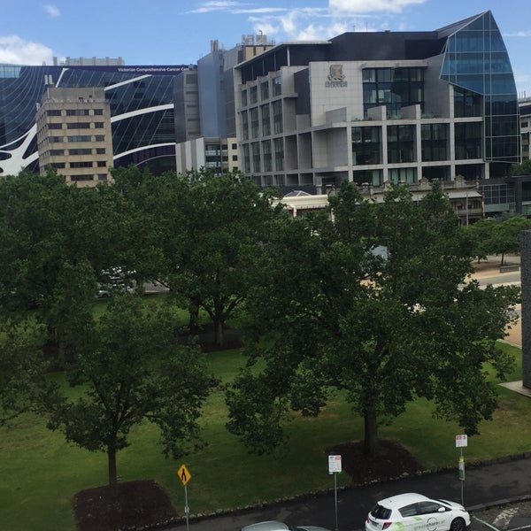 Melbourne Business School (MBS) - College Academic Building
