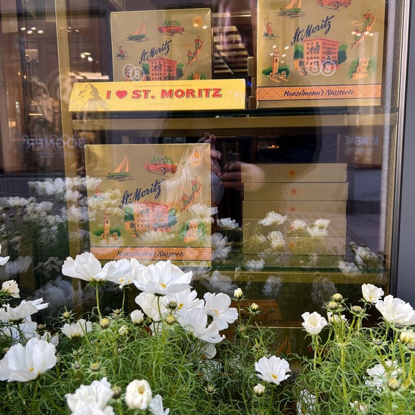 Conditorei Hanselmann - 27 tips from 717 visitors