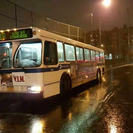 Photos at MTA Bus Operations Depot - Kingsbridge - Inwood - 31 visitors