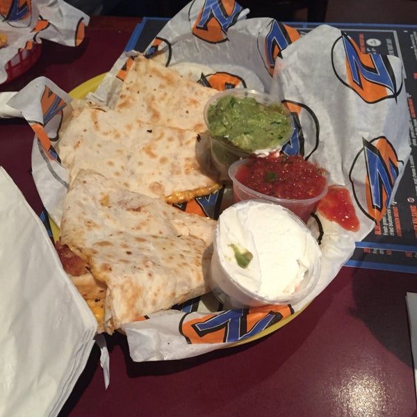 Zipps Sports Grill - Scottsdale, AZ