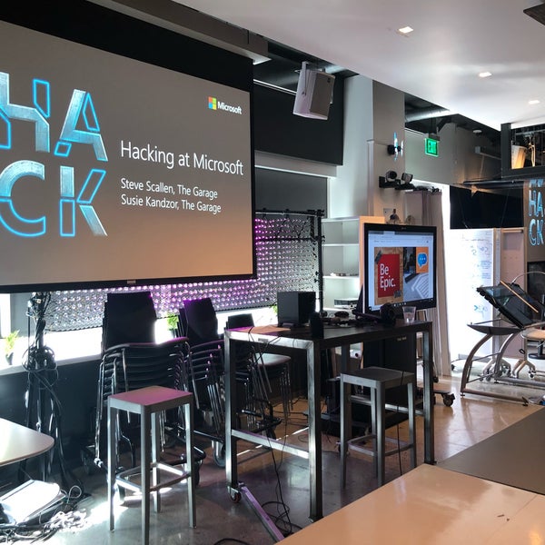 Microsoft Maker Garage - Factory in Redmond