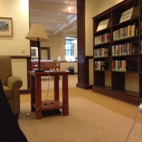 Mary Norton Clapp Library - College Library in Eagle Rock