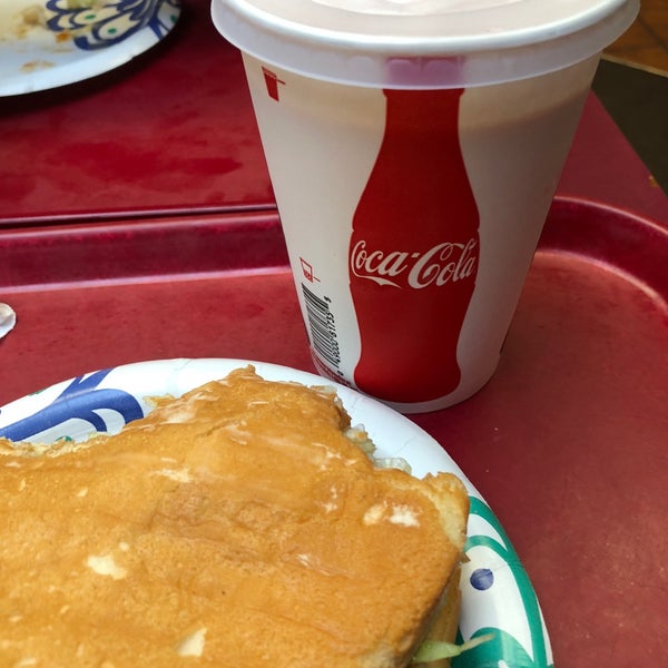 Arctic Roadrunner - Burger Joint in Midtown