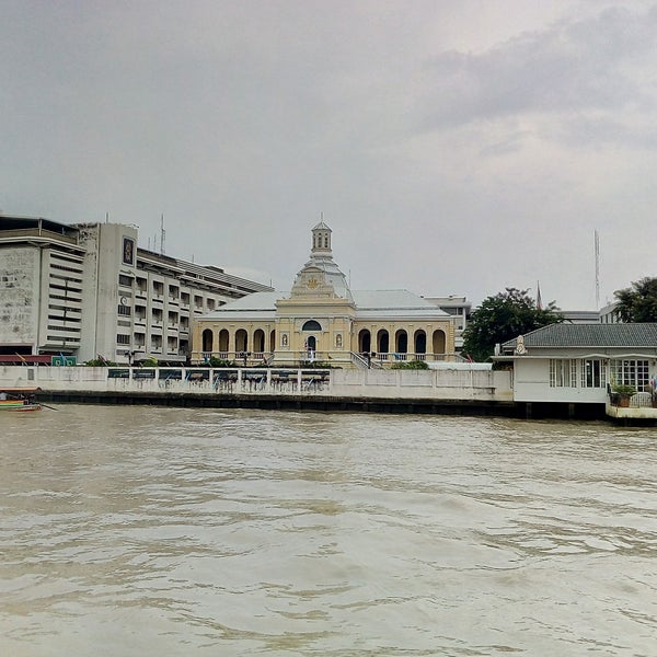 Photos at โรงเรียนราชินี (Rajini School) - School in พระบรมมหาราชวัง