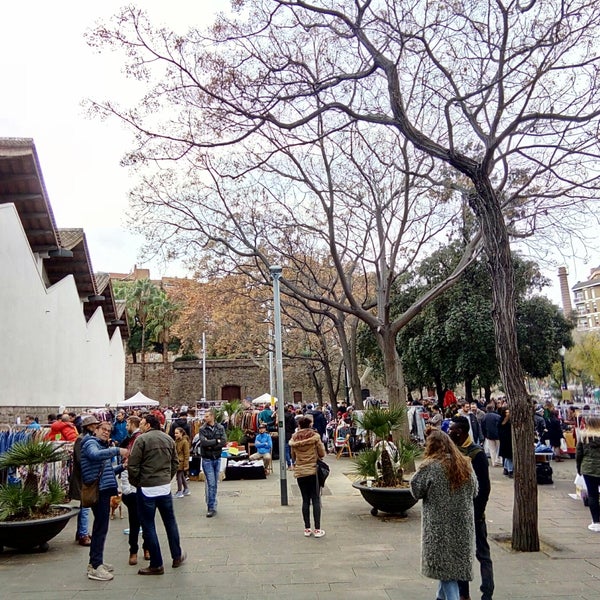 Flea Market Barcelona - El Raval - Portal de Santa Madrona