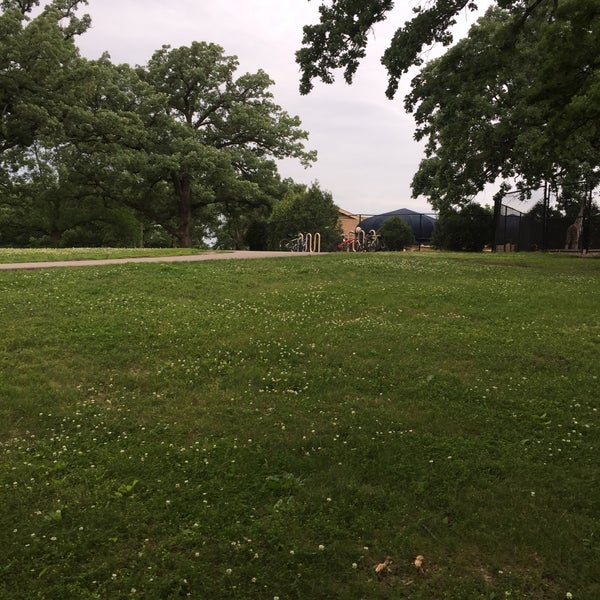 Edina Aquatic Center - Swimming Pool in Edina