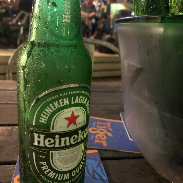 Al Capone's Ristorante & Bar - Orchard Road - 4 tips