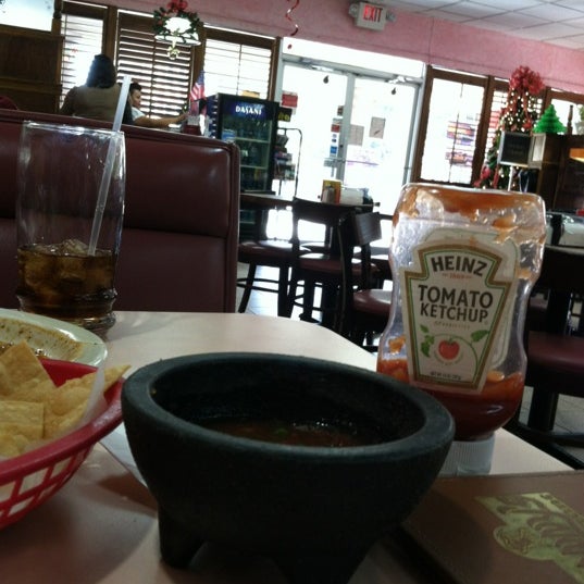 Danny's Restaurant - Mexican Restaurant in Western Laredo