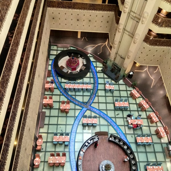 Sterling's MAC Hotel - 4 tips