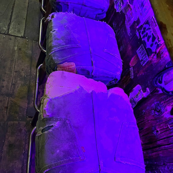 Hideout Saloon - Bar