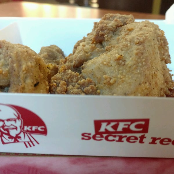 KFC - Fast Food Restaurant in Kebayoran Lama