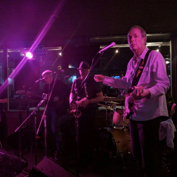 Johnny's Dock Restaurant & Marina - 1900 E D St