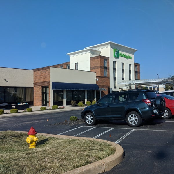 Holiday Inn St. Louis-South County Center - 7 tips