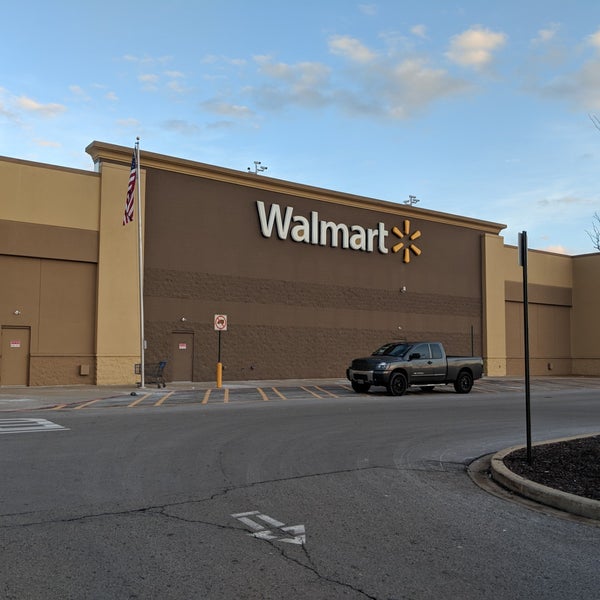 Walmart Supercenter - 33 tips from 2327 visitors