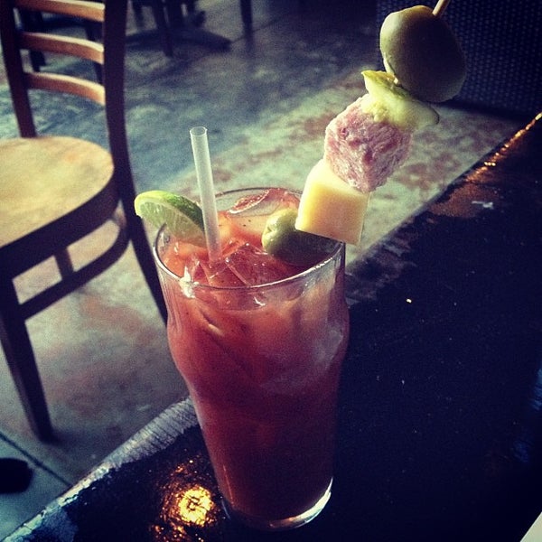 Logan Bar & Grill - Logan Square - 72 tips