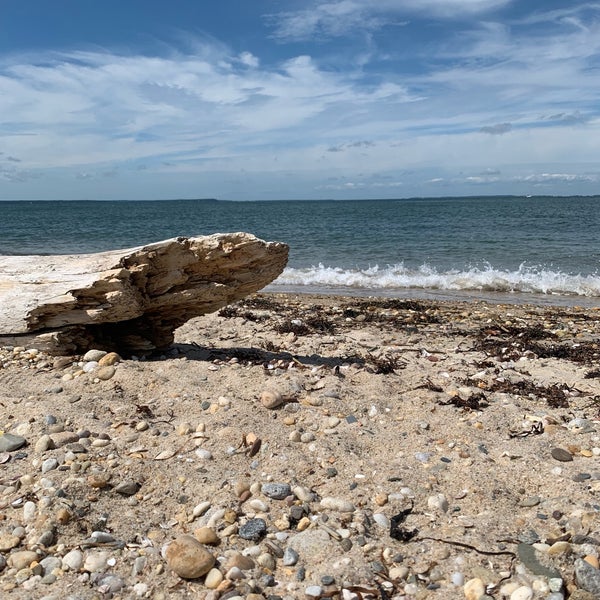 Maidstone Beach - Beach in East Hampton