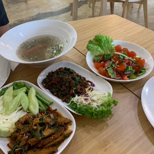 Mee Mee Authentic Thai - Thai Restaurant in Padang Besar