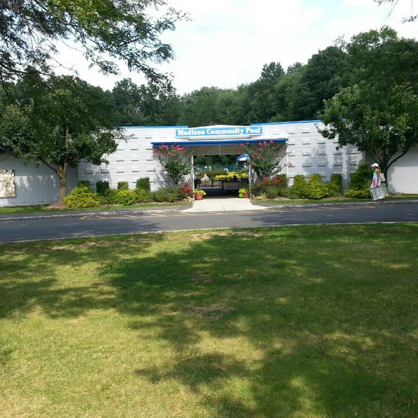 Madison Community Pool - Swimming Pool