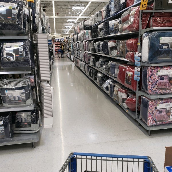 Walmart - 21 tips from 2703 visitors
