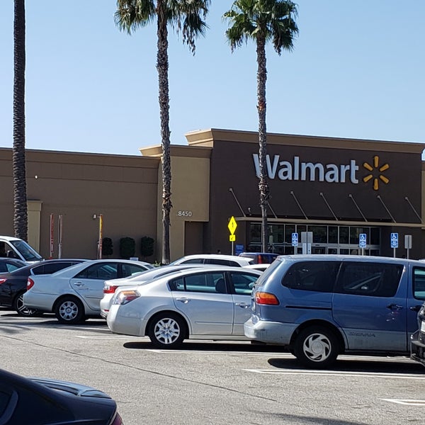 Walmart - 21 tips from 2703 visitors