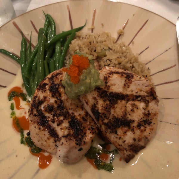 Cuatro - 25 tips from 587 visitors