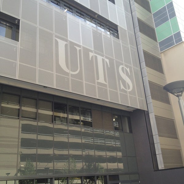 Building 1: UTS Tower - College Engineering Building in Ultimo