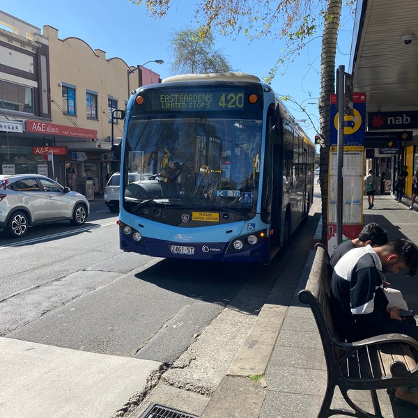 Bus Stop 213433 - Bus Stop in Burwood
