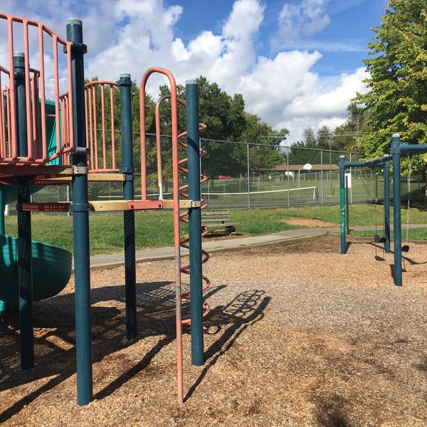 Johnson's Park - Park