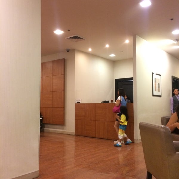 SM Prestige Lounge - Lungsod ng San Fernando, Pampanga