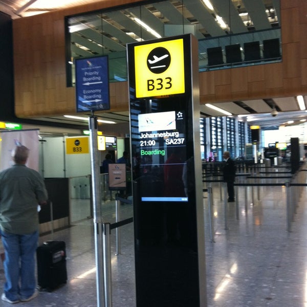 Gate B33 - 2 tips from 991 visitors