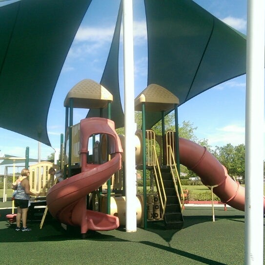 Amhurst Park - Vista East - 1 tip from 81 visitors