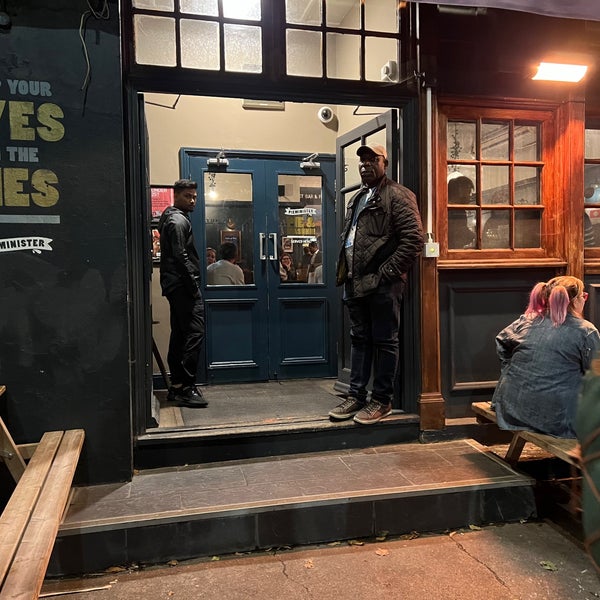 The Library - Pub in London