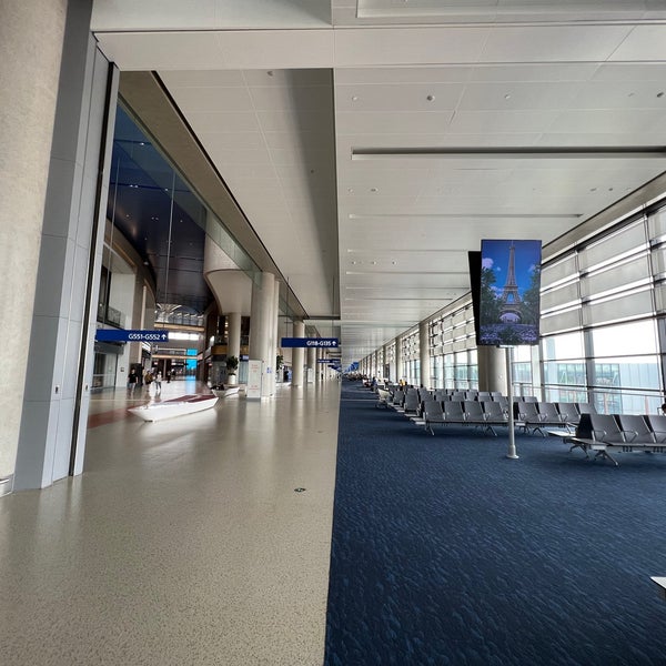 Gate G121 - 浦东, 上海市