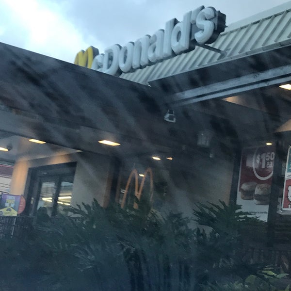 Photos at McDonald's - Fast Food Restaurant in Honolulu