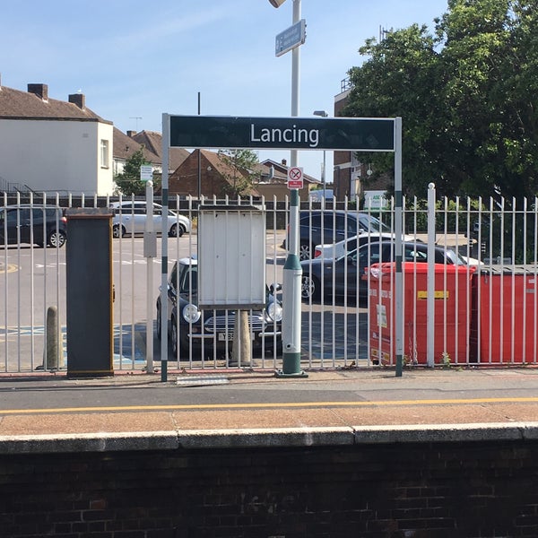 Lancing Railway Station (LAC) - Rail Station