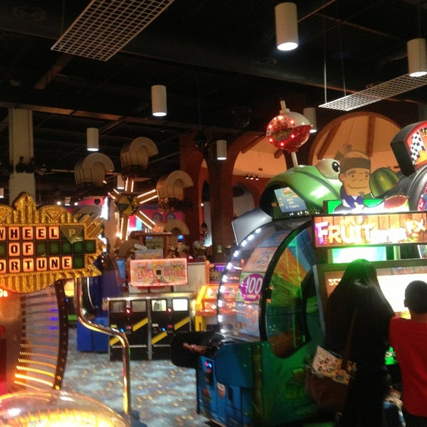 Boomtown Fun Center - Arcade