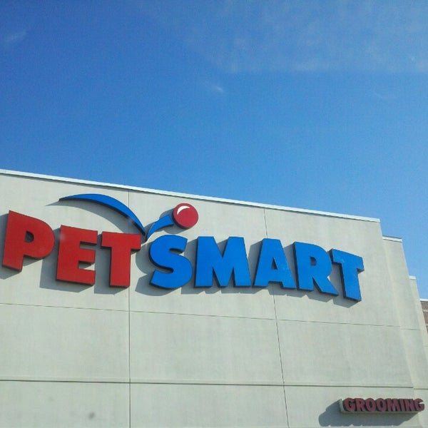 PetSmart - 2 tips from 669 visitors