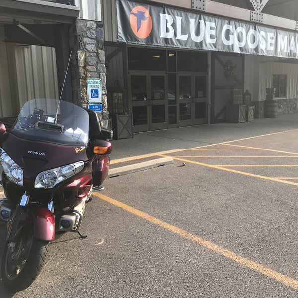 Blue Goose Fruit Market & Bakery - Hancock, MD