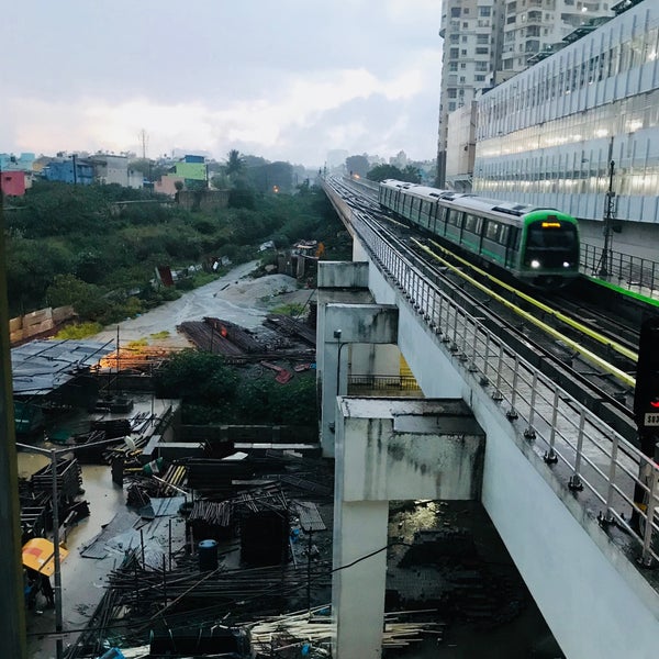 Mantri Square Sampige Road Metro Station - Bangalore, Karnātaka