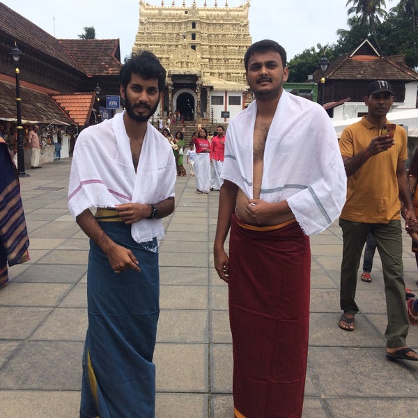 Photos at Sree Padmanabhaswamy Temple - 30 tips