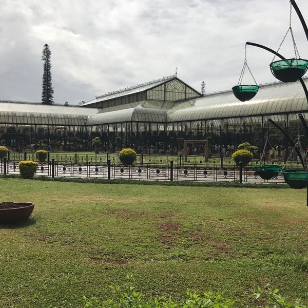 Lalbagh Botanical Garden - Botanical Garden